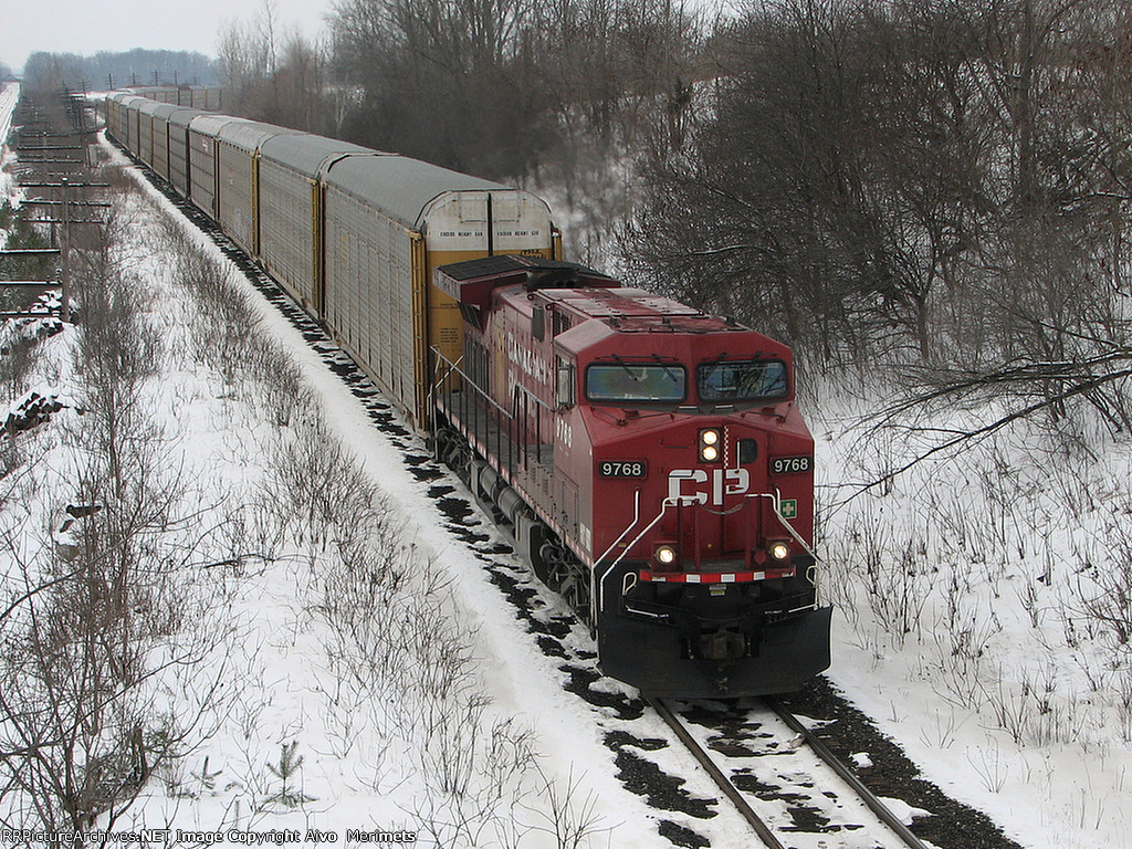 CP 9768 east at Lobo
